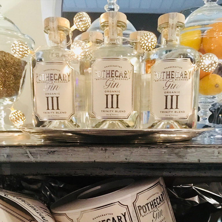 Pothecary Gin - created with passion, organic and handcrafted
